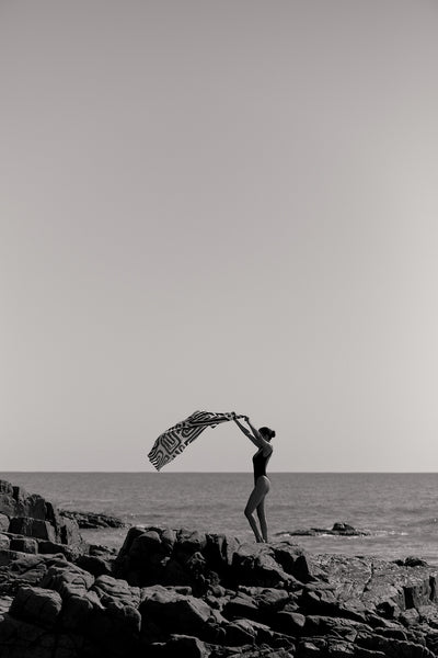 BAE PAREO – BEFORE ANYONE ELSE